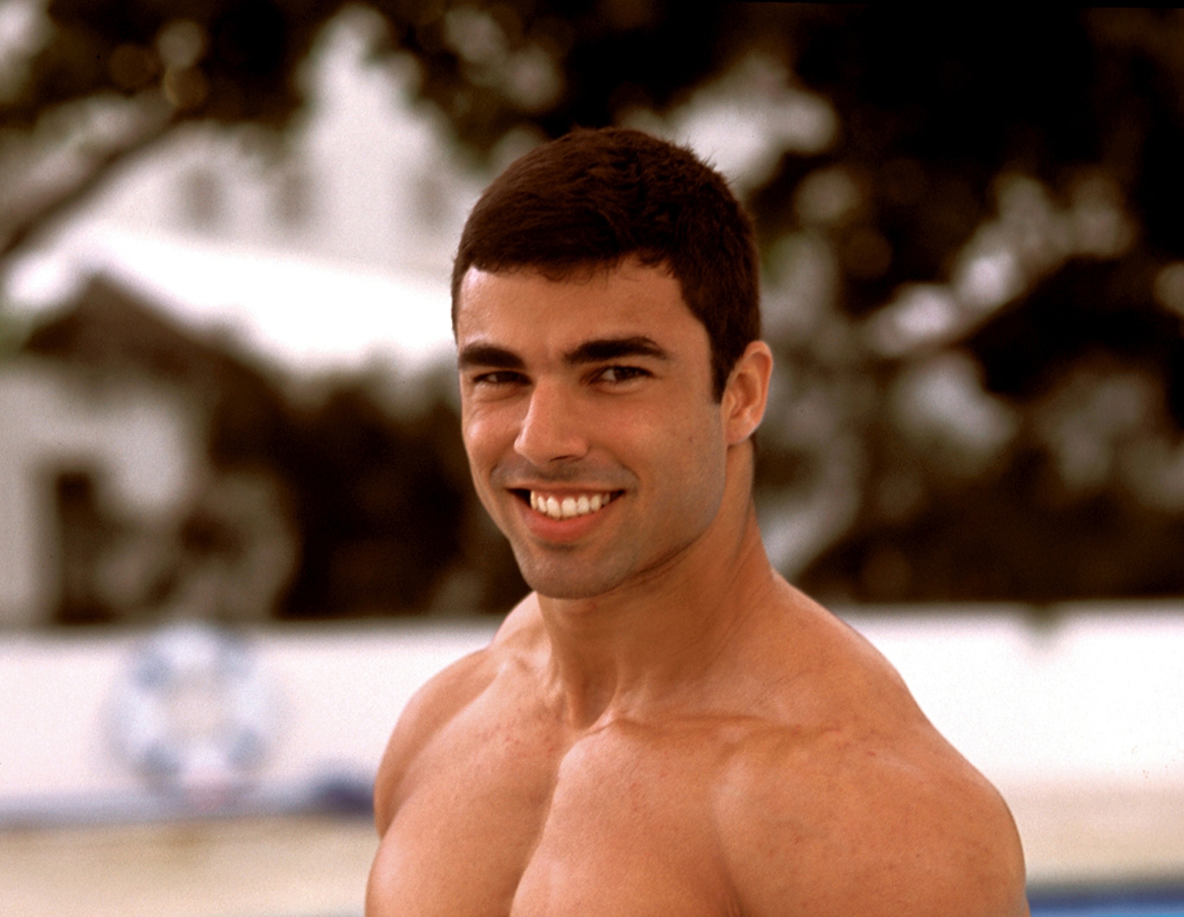 Eduardo Correa: loving to pose - Male Bodybuilders and Muscle Videos at ...