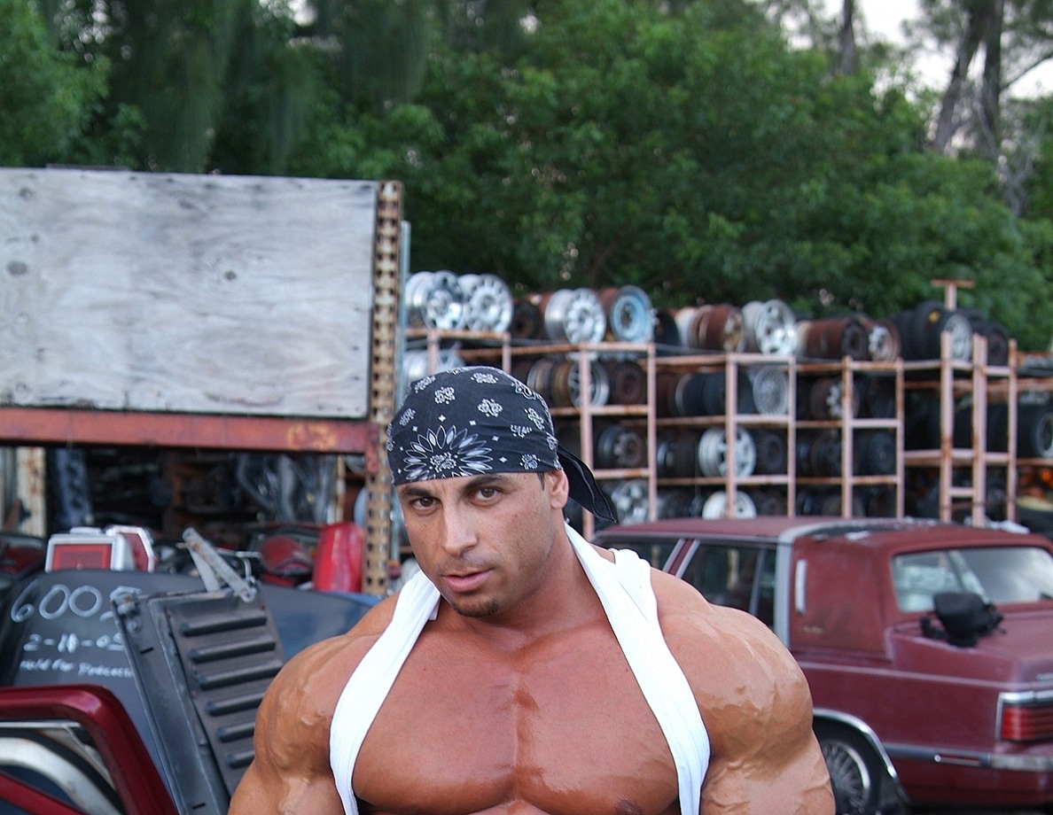 Ricky Starr: Junk Yard Muscles - Male Bodybuilders and Muscle Videos at ...