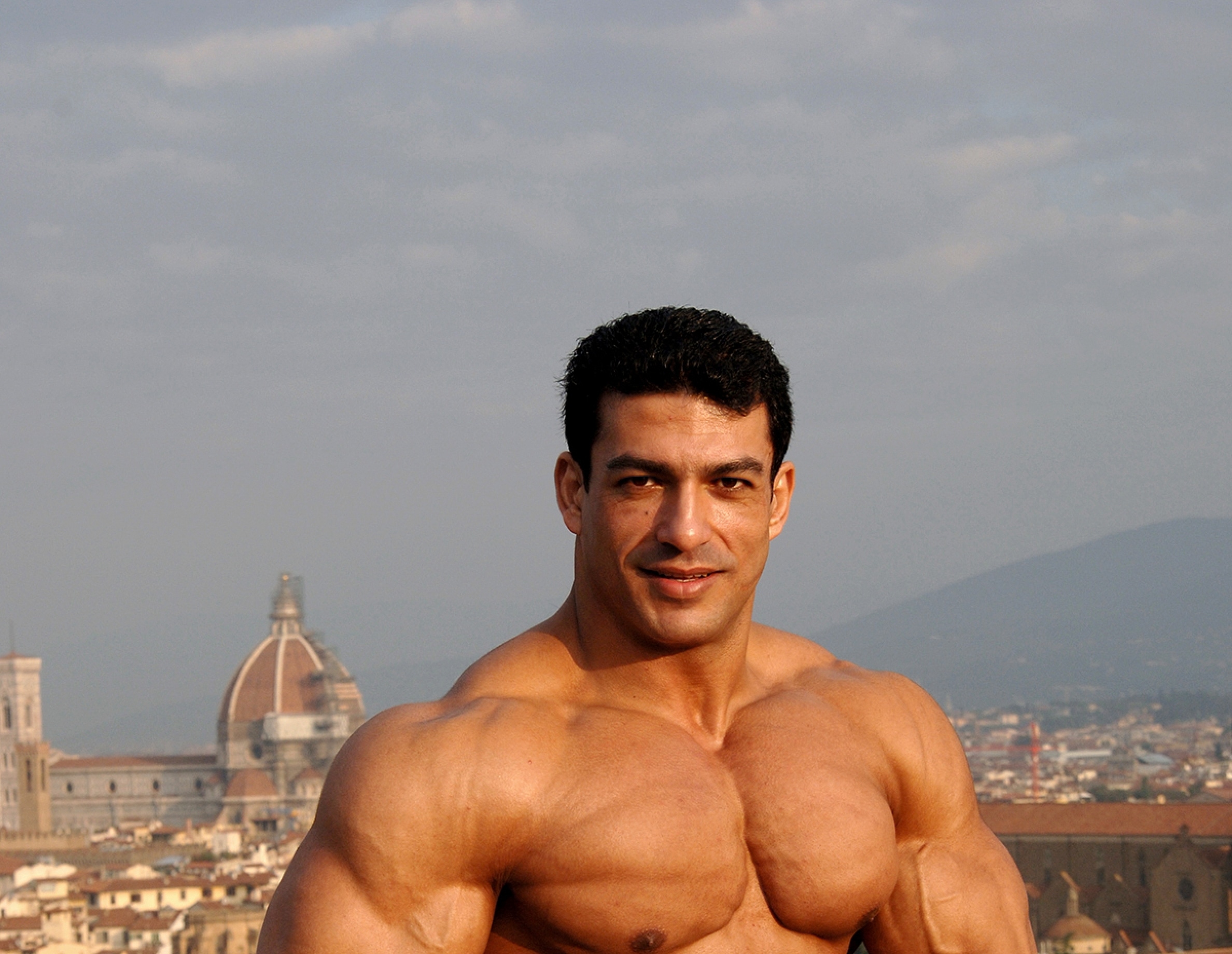 Tarek Elsetouhi - Male Bodybuilders and Muscle Videos at MuscleGallery.com